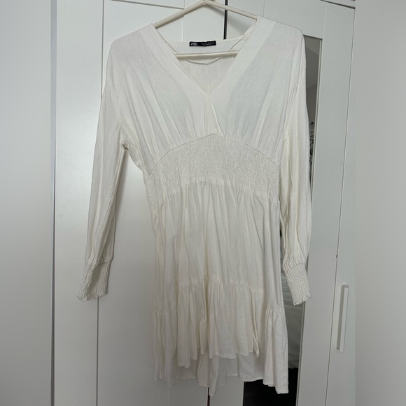 Zara | Dresses | Zara Zara Short White V Neck Dress | Poshmark